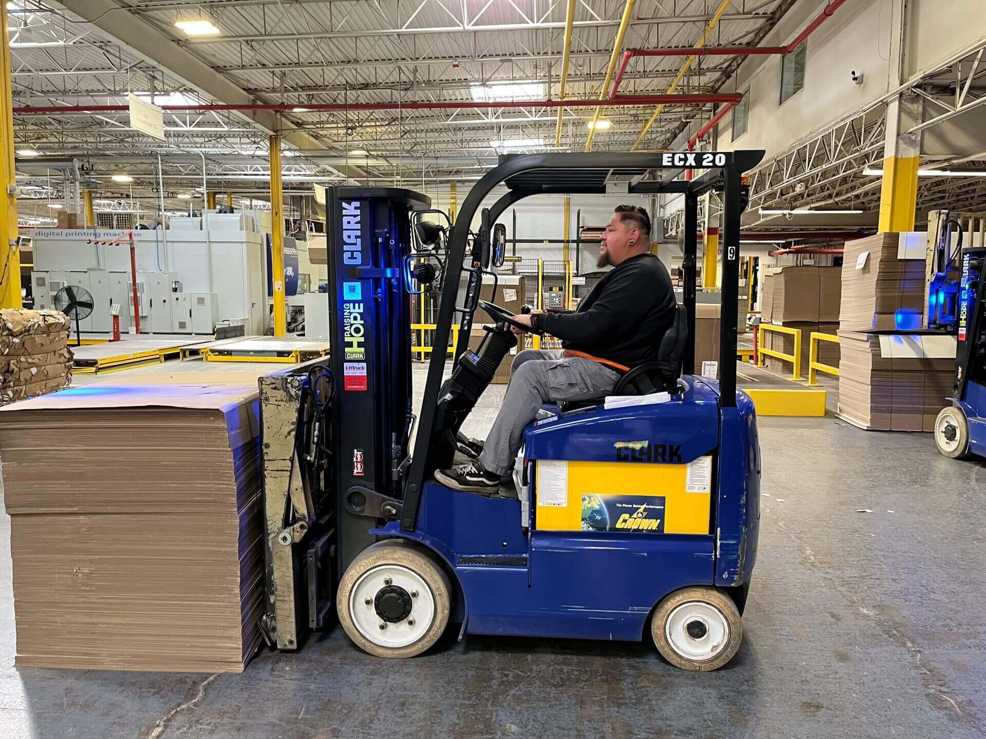 Pallet Displays | Abbott Action | Design, Test & Manufacture Custom ...